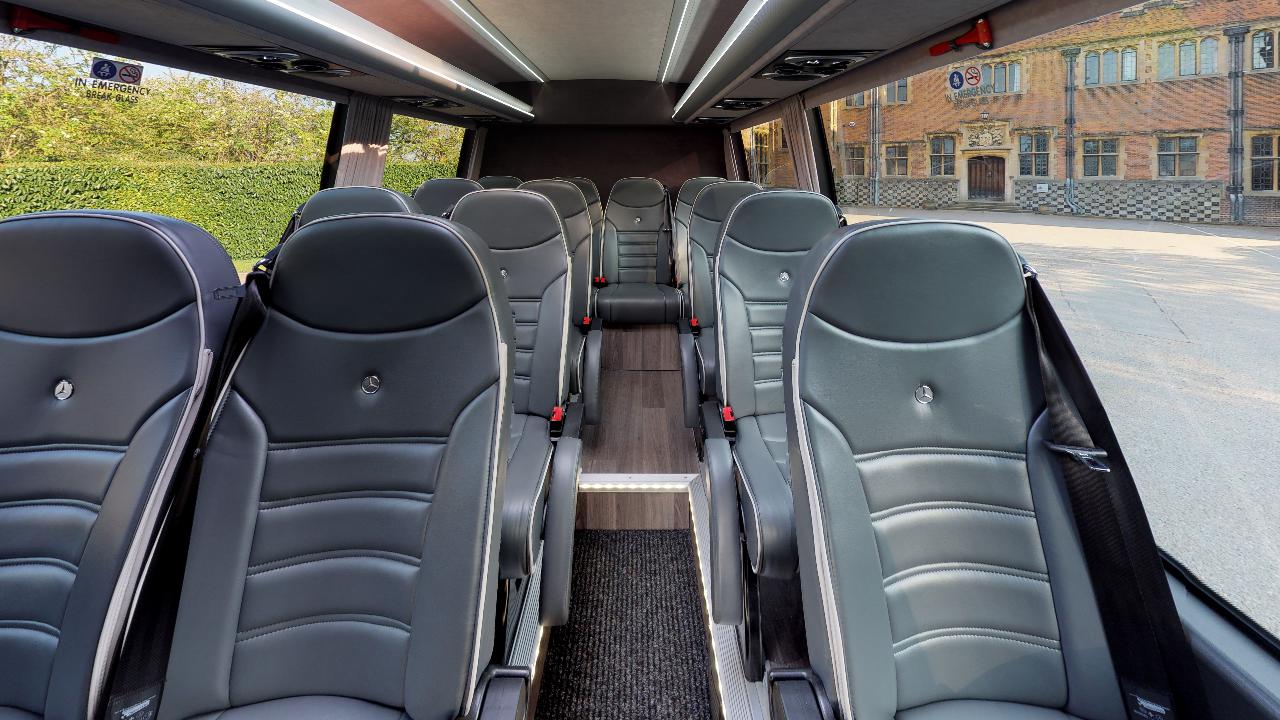 Contact | Whites Coaches | Luxury Coaches in London Colney, St Albans ...